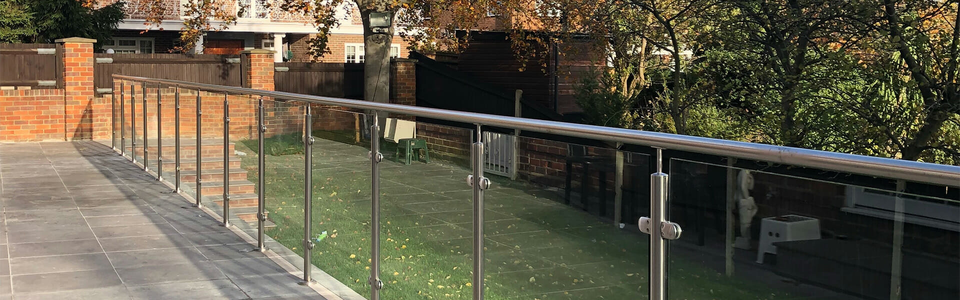 About Us | Glass Specialists In London | SM Glass Tech